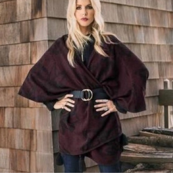 Cleobella | Accessories | Cleobella Capelet | Poshmark